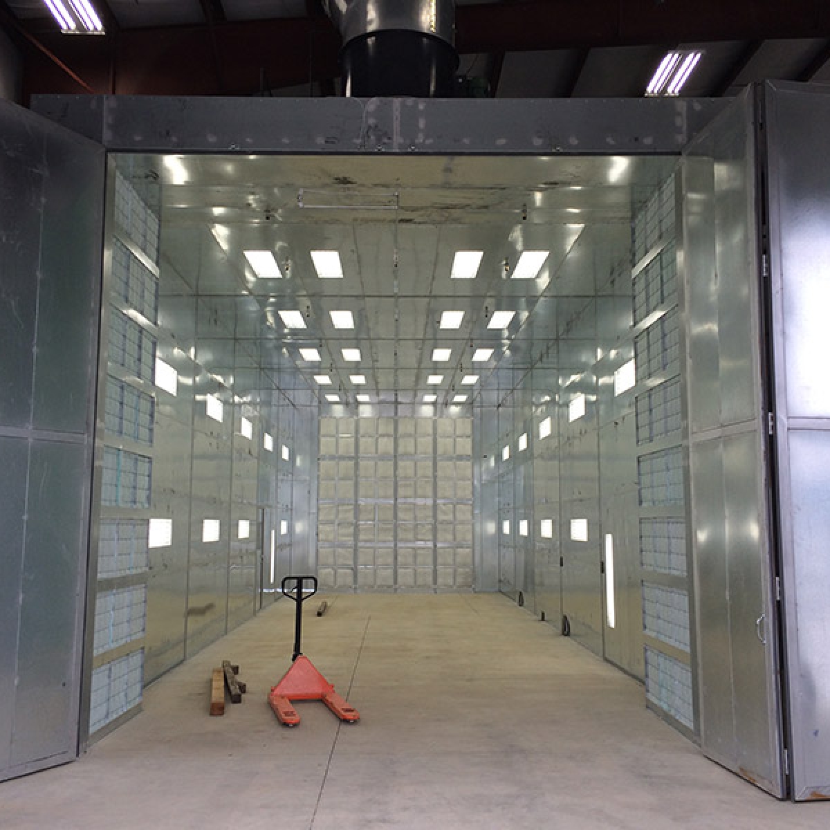Truck & RV - Spray Booths NW